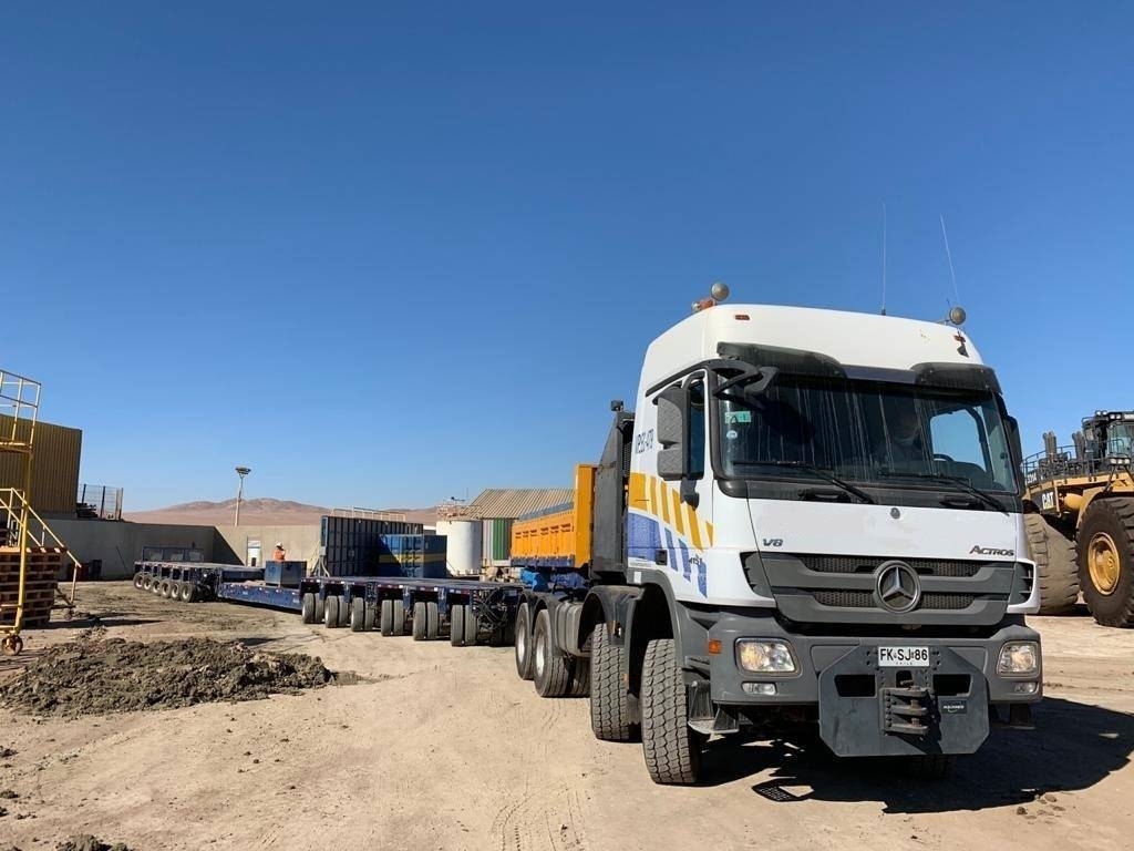 Mercedes-Benz 4151 (8x6) - Ries equipment