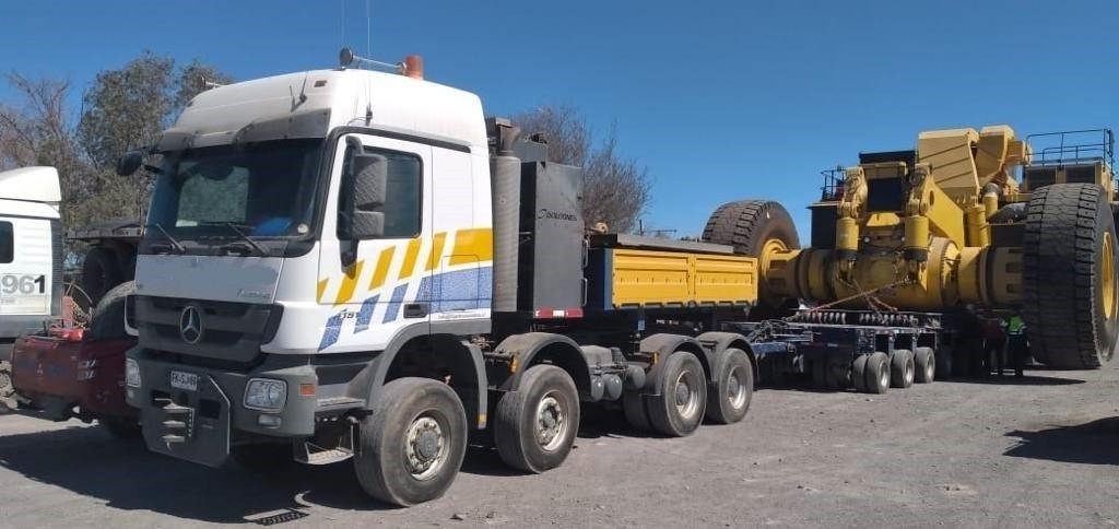 Mercedes-Benz 4151 (8x6) - Ries equipment